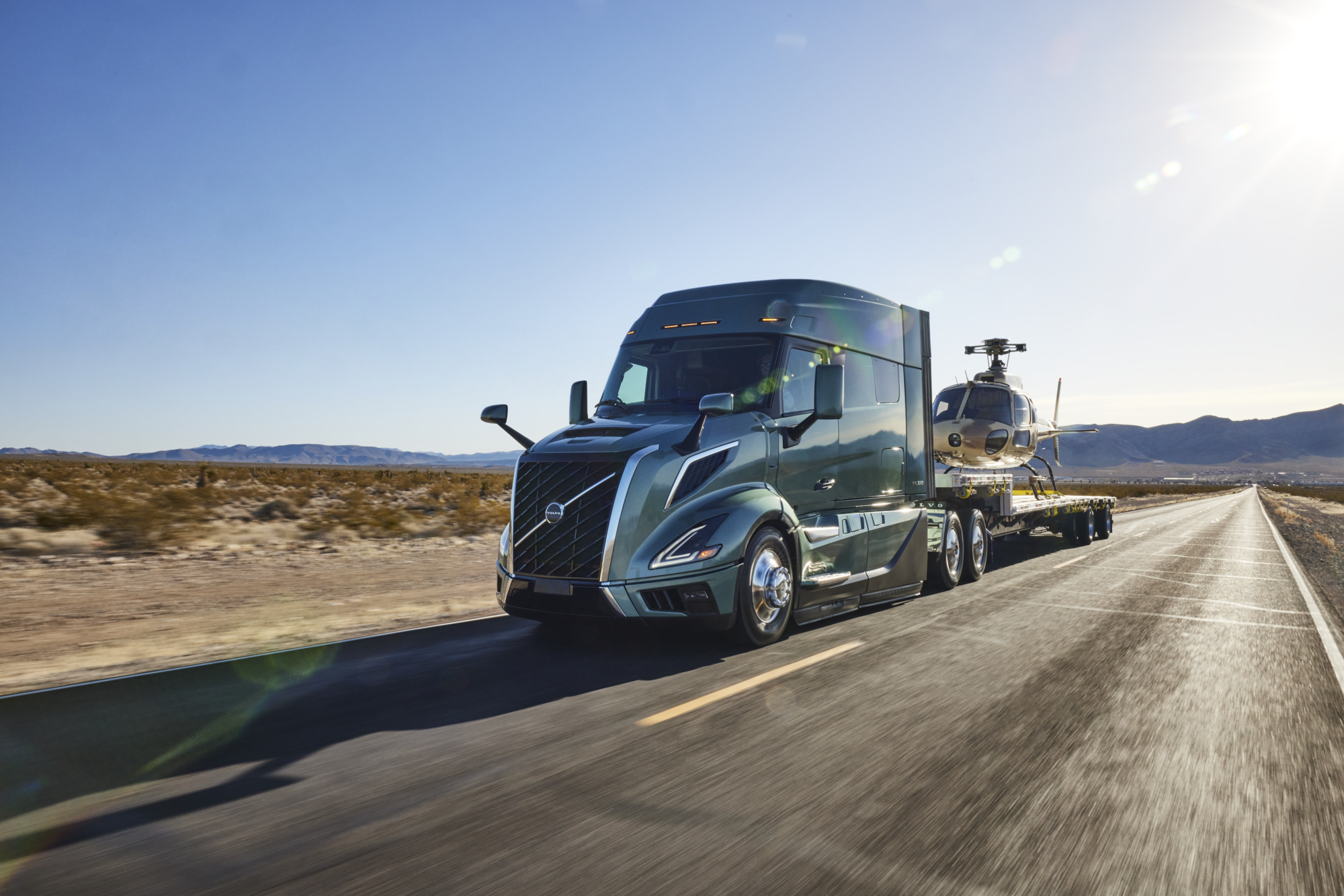 2025 Calendar | Volvo Trucks USA