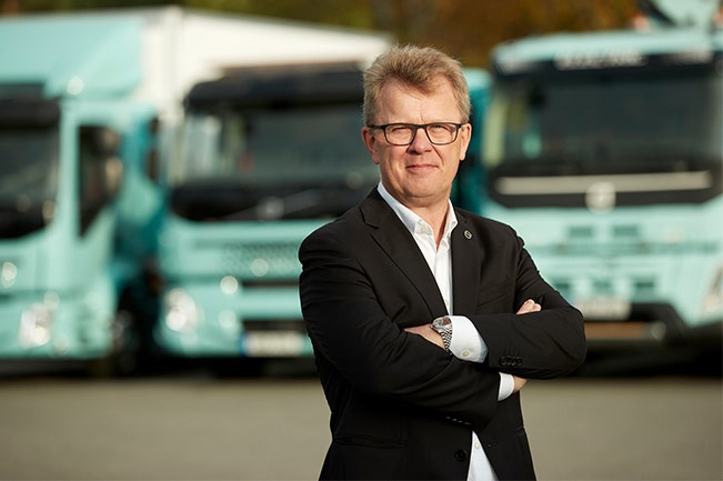 Record year for Volvo Trucks in 2022 – all-time high volumes and market ...