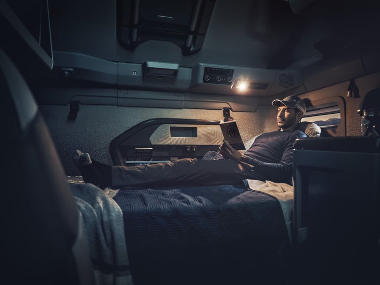 The Volvo Parking Cooler: Built-in comfort