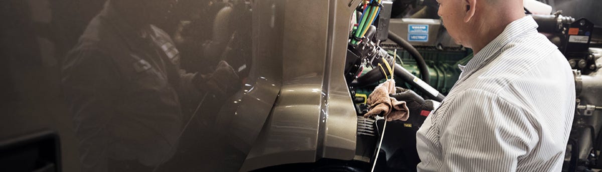 Remanufactured Overhaul Program | Volvo Trucks USA