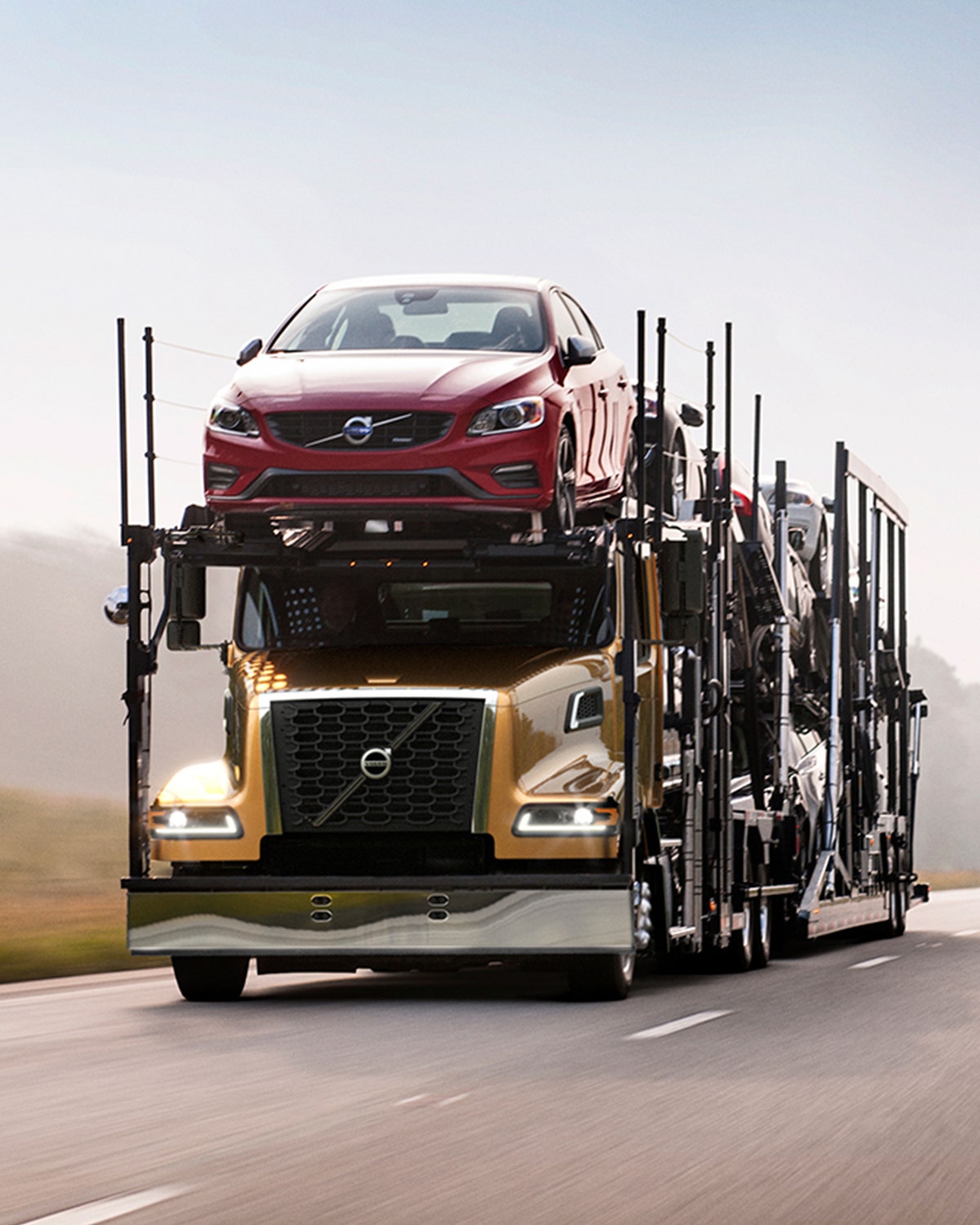 VAH Auto Hauler Trucks| Volvo Trucks